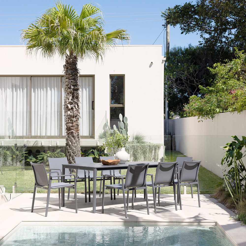 Buy MESA DINING TABLE